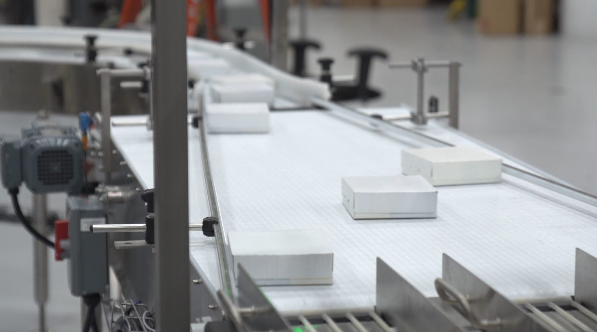 3 to 1 Lane Merge Conveyor System | 6 Stage Indexing Module